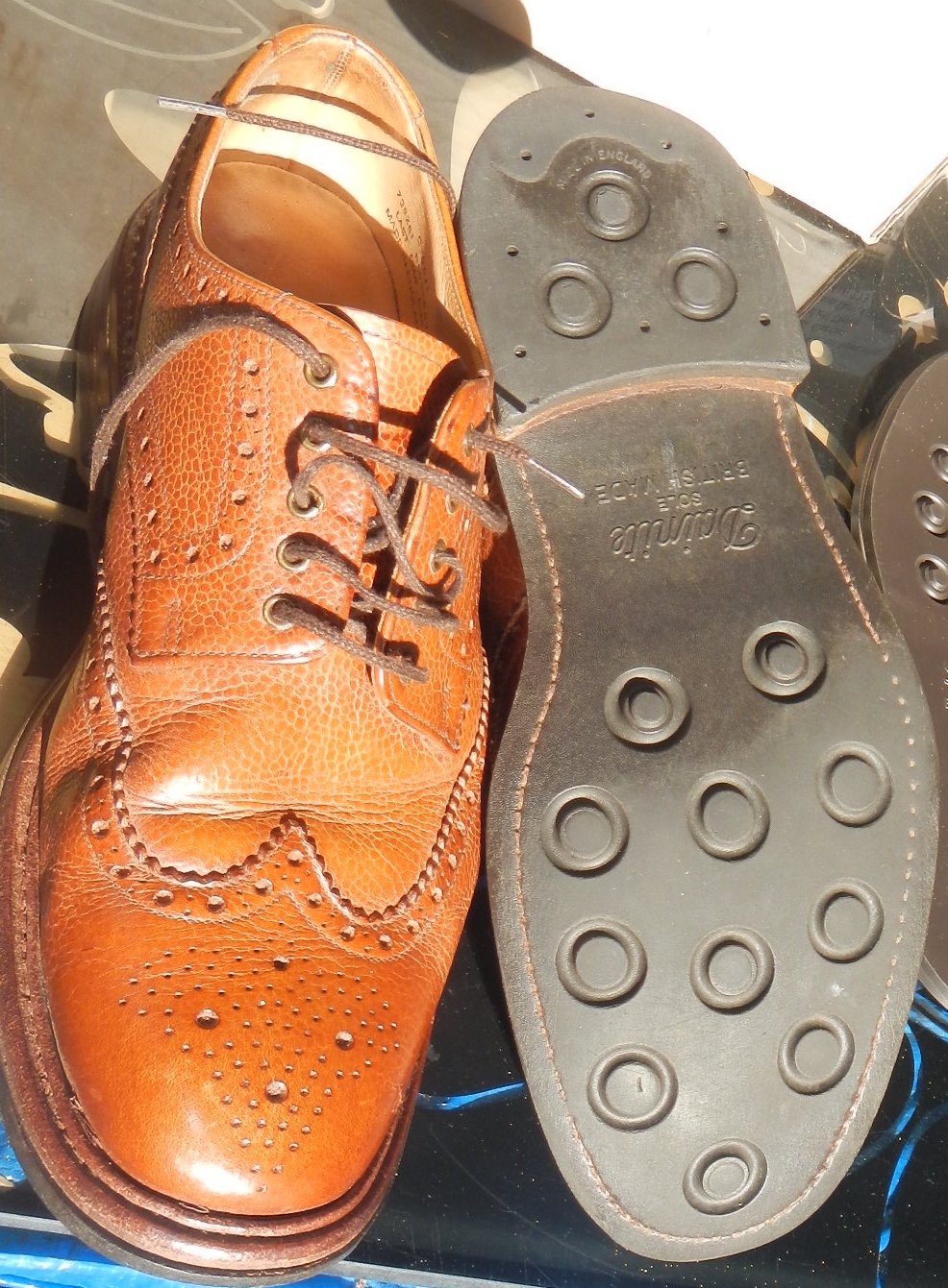 "Dainite Sole & Heel Shoe Repair"